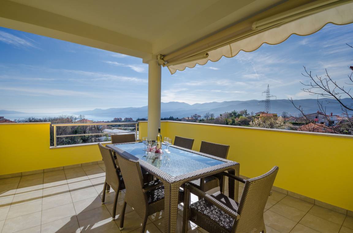 84 M² Apartment ∙ 1 Bedroom ∙ 4 Guests - Rijeka