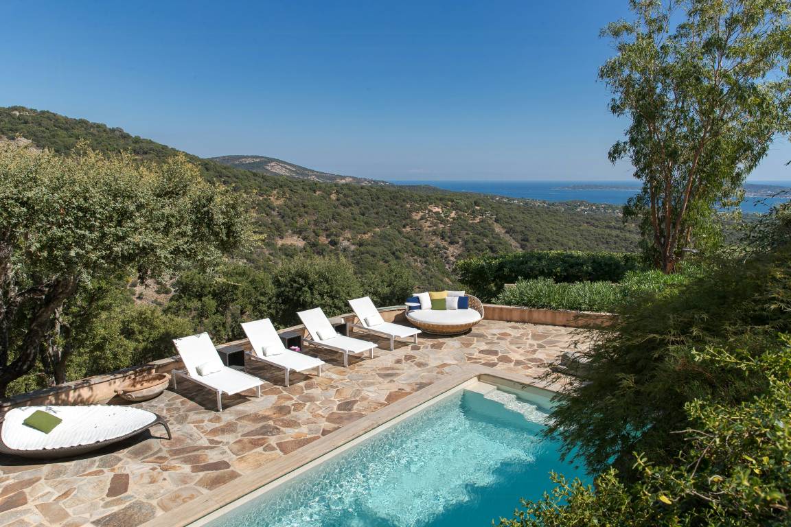 180 M² Ferienhaus ∙ 5 Schlafzimmer ∙ 12 Gäste - Le Plan-de-la-Tour