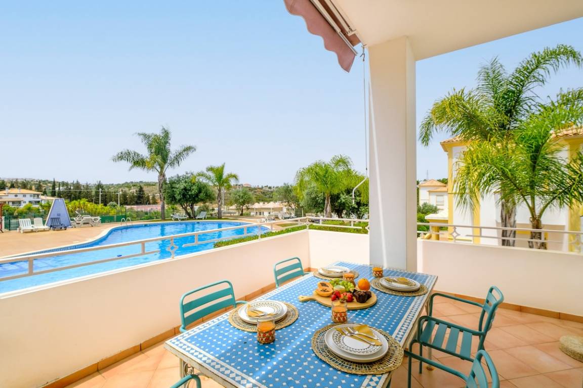 140 M² Ferienhaus ∙ 2 Schlafzimmer ∙ 6 Gäste - Albufeira