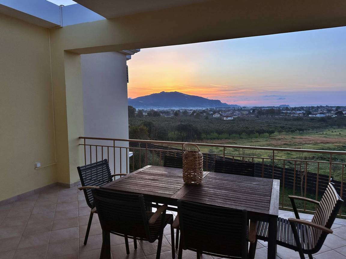 116 M² Appartement ∙ 3 Chambres ∙ 16 Personnes - Zante