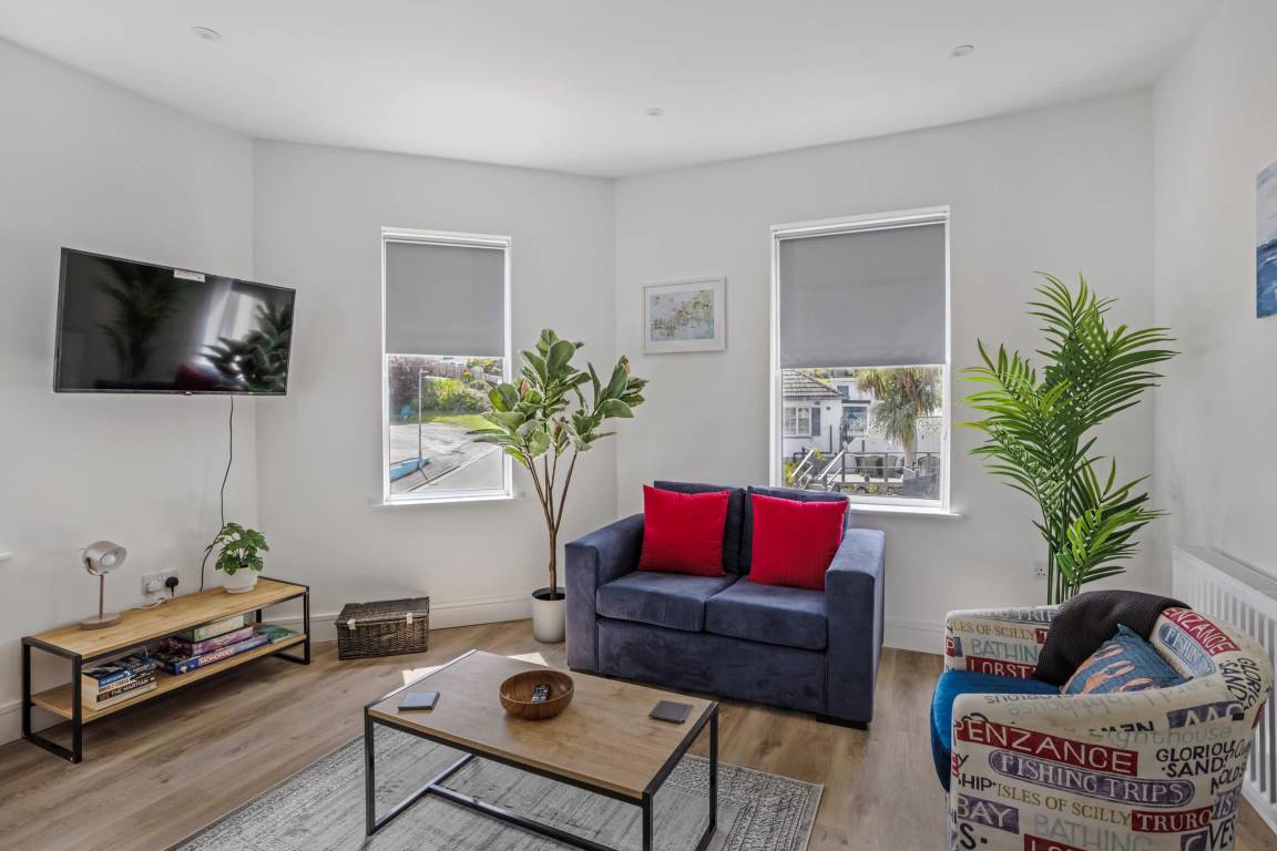78 M² Apartment ∙ 2 Bedrooms ∙ 4 Guests - Saltash