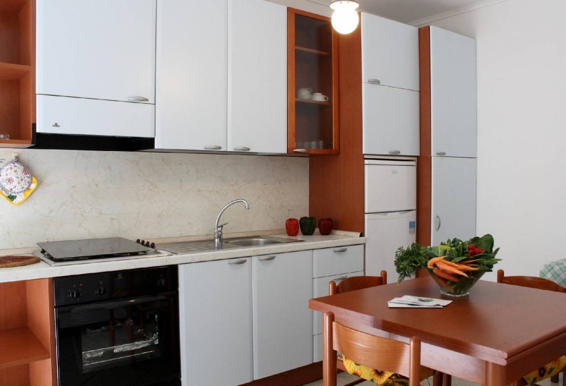 60 M² Apartamento ∙ 2 Habitaciones ∙ 6 Huéspedes - Albisola Superiore