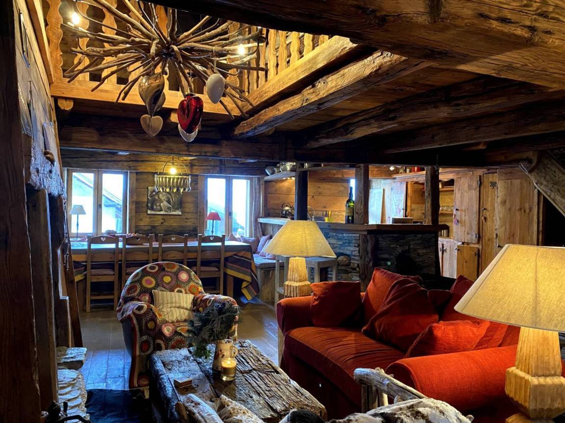 225 M² Chalet ∙ 4 Chambres ∙ 12 Personnes - Tignes