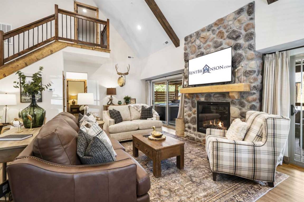 Cabaña ∙ 3 Habitaciones ∙ 8 Huéspedes - Ridgedale, MO