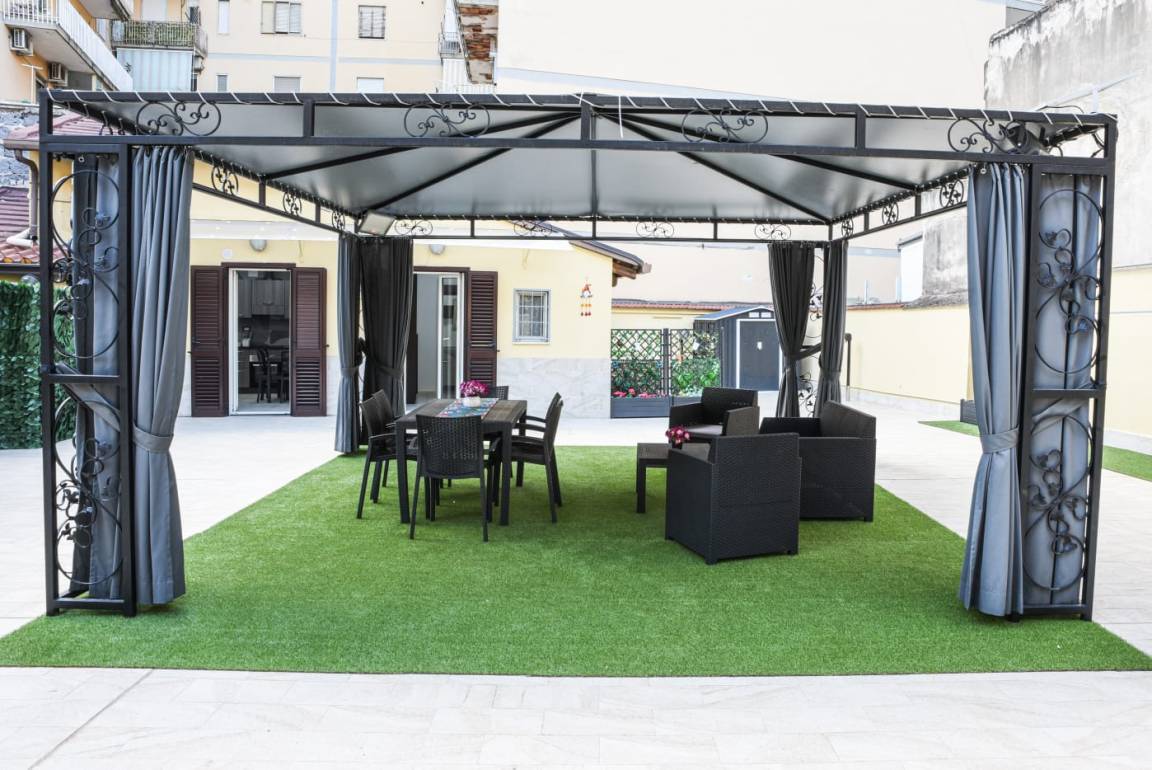 50 M² Apartamento ∙ 2 Quartos ∙ 5 Hóspedes - Salerno