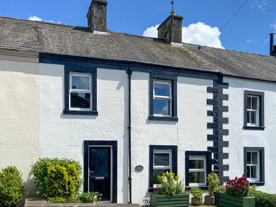 Cottage ∙ 3 Bedrooms ∙ 5 Guests - Kirkby Lonsdale