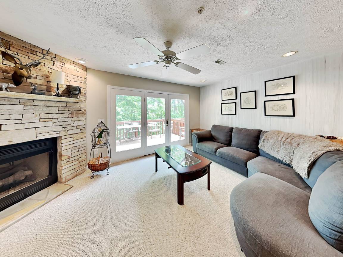 122 M² House ∙ 2 Bedrooms ∙ 8 Guests - Deep Creek Lake, MD