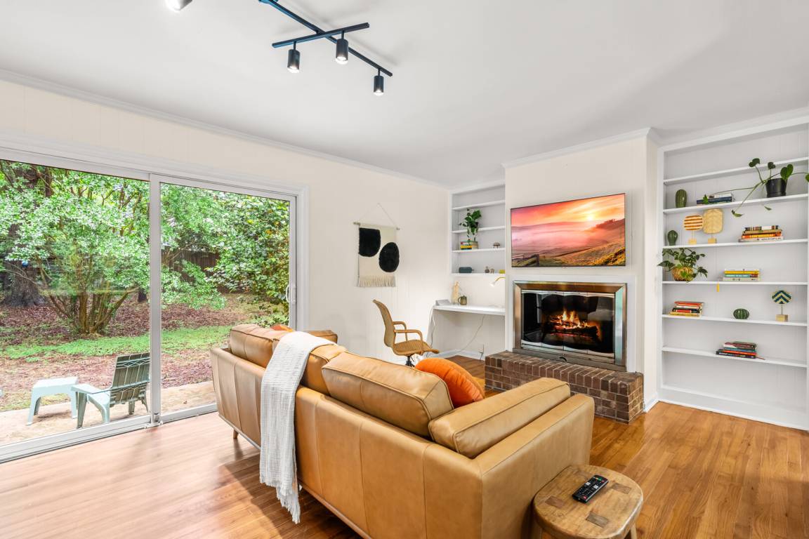 153 M² House ∙ 4 Bedrooms ∙ 8 Guests - Carrboro, NC