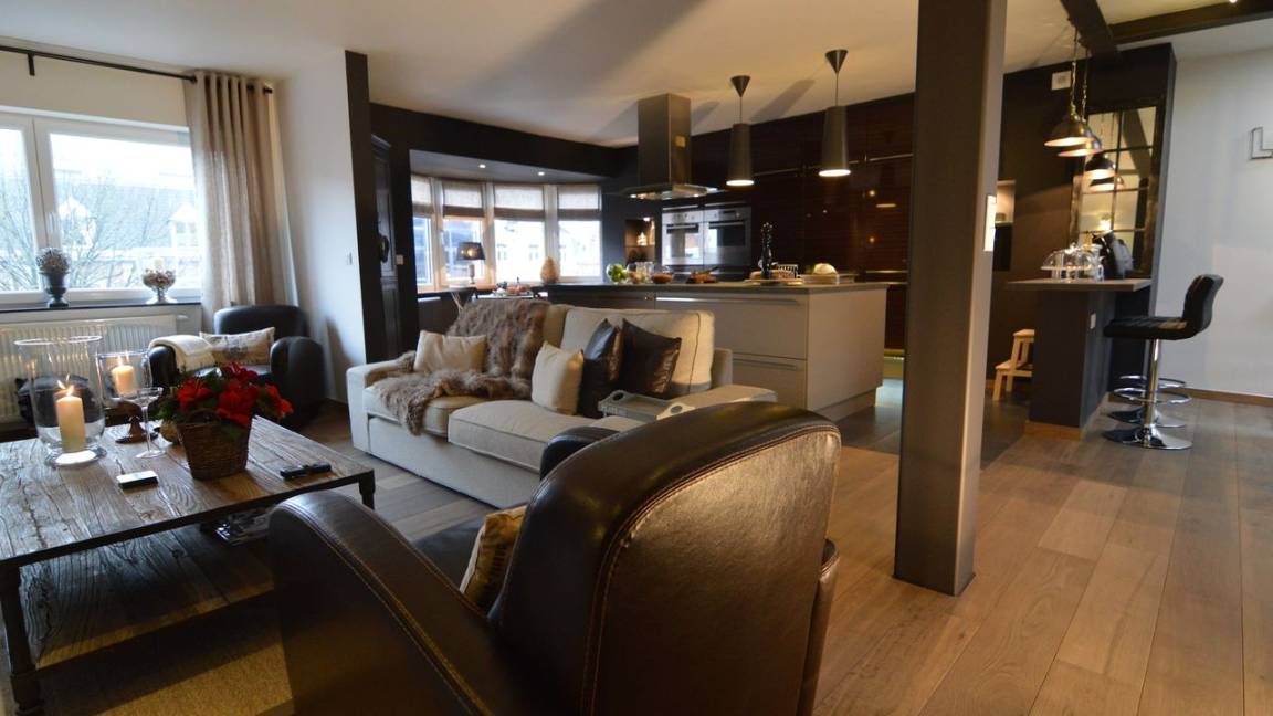 110 M² Apartamento ∙ 2 Quartos ∙ 4 Hóspedes - Spa