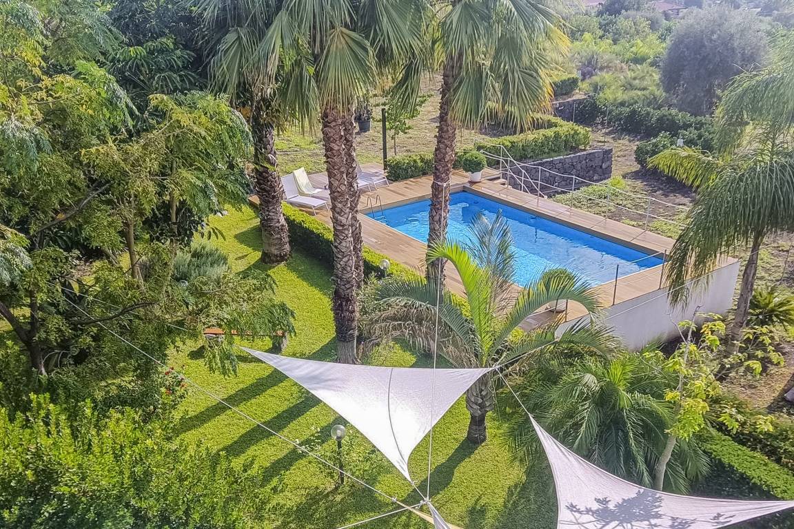 220 M² Villa ∙ 4 Schlafzimmer ∙ 10 Gäste - Acireale