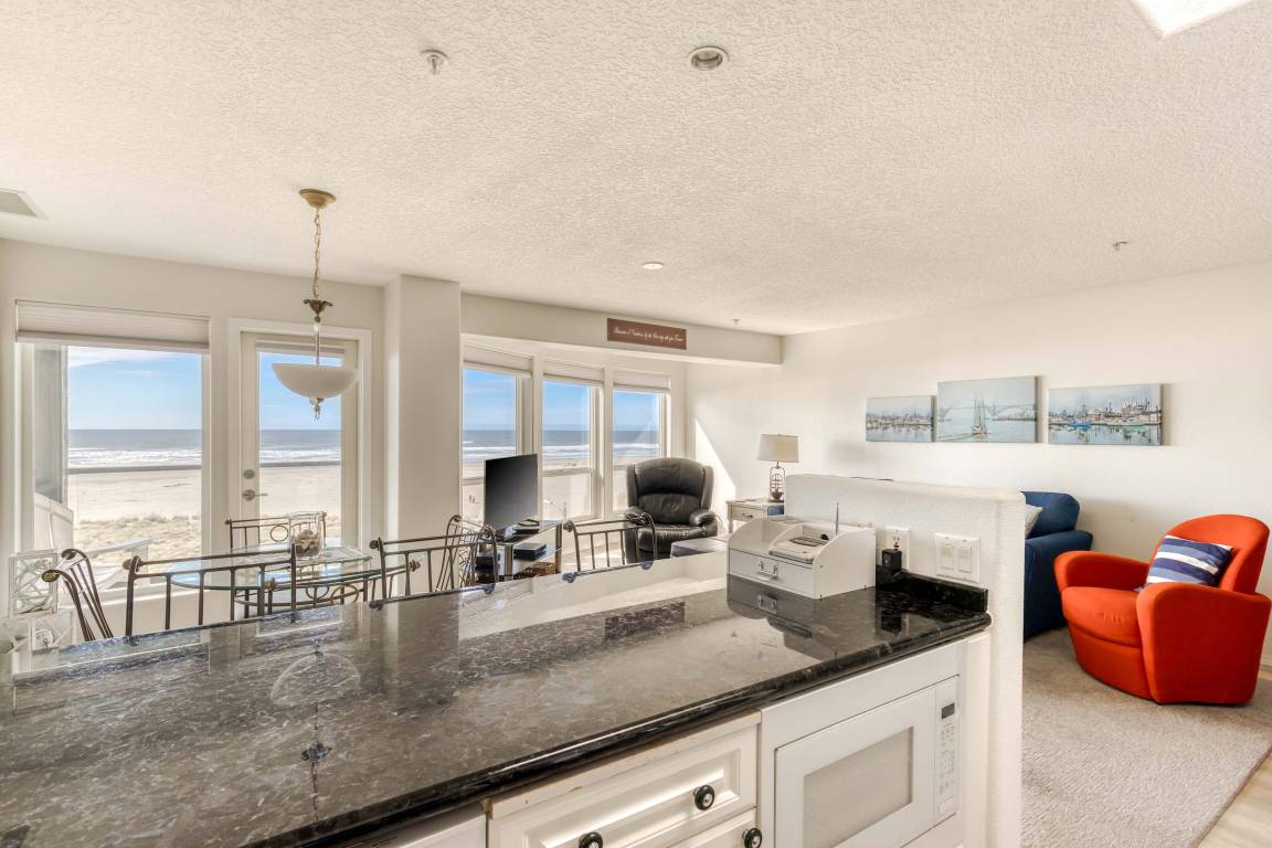 106 M² Apartment ∙ 2 Bedrooms ∙ 6 Guests - Seaside, OR