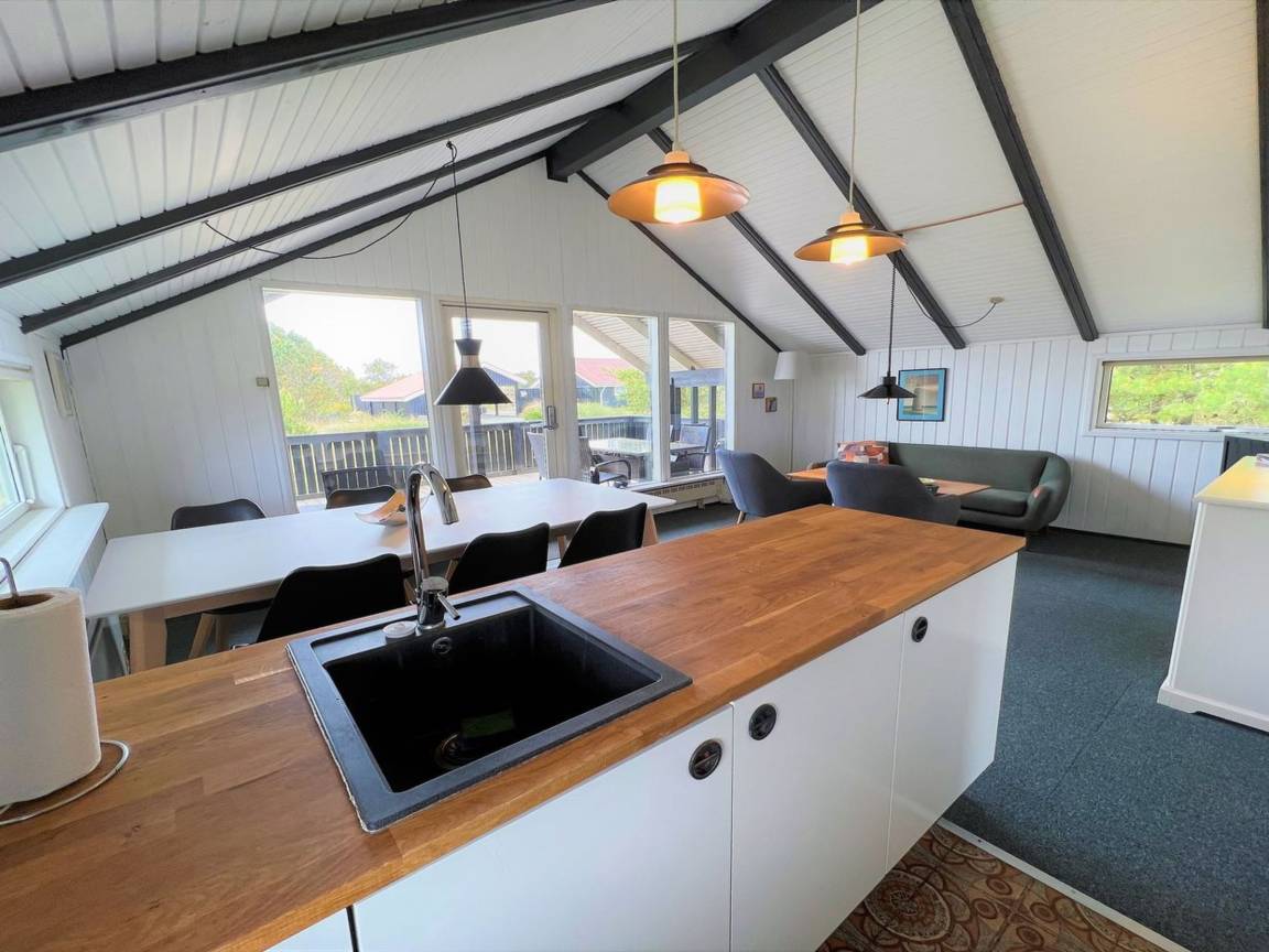 65 M² Ferienhaus ∙ 1 Schlafzimmer ∙ 5 Gäste - Blåvand