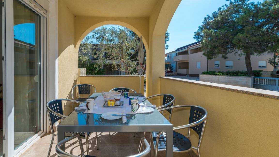 55 M² Apartment ∙ 2 Bedrooms ∙ 5 Guests - Vir