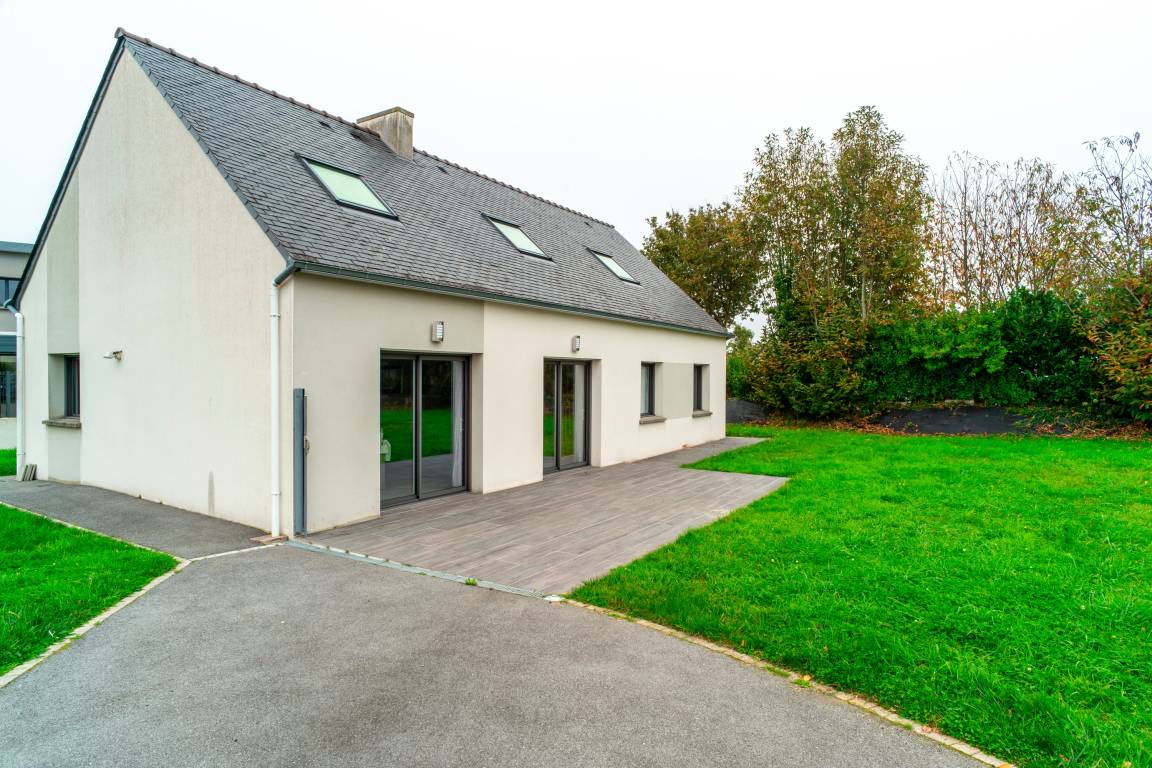 115 M² Maison De Vacances ∙ 4 Chambres ∙ 6 Personnes - Quimper