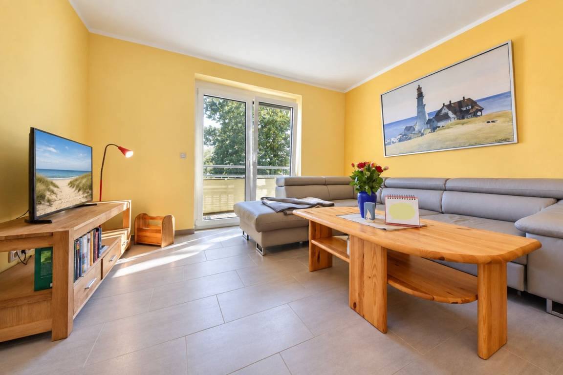 83 M² Huoneisto ∙ 2 Makuuhuonetta ∙ 4 Vierasta - Korswandt