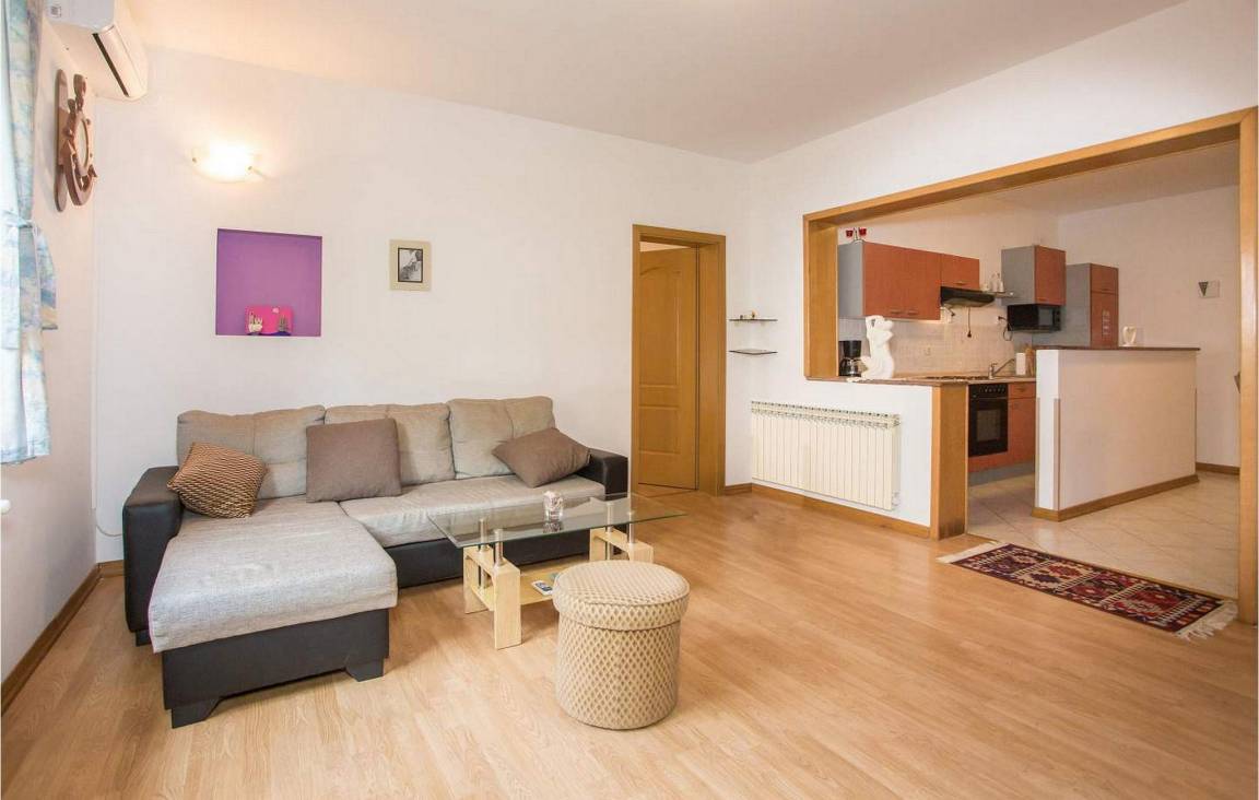 85 M² Ferienhaus ∙ 2 Schlafzimmer ∙ 4 Gäste - Poreč