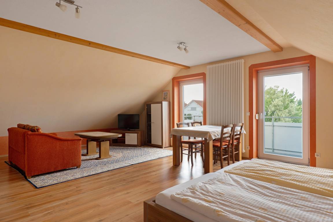 40 M² Ferienwohnung ∙ 1 Schlafzimmer ∙ 3 Gäste - Obersulm