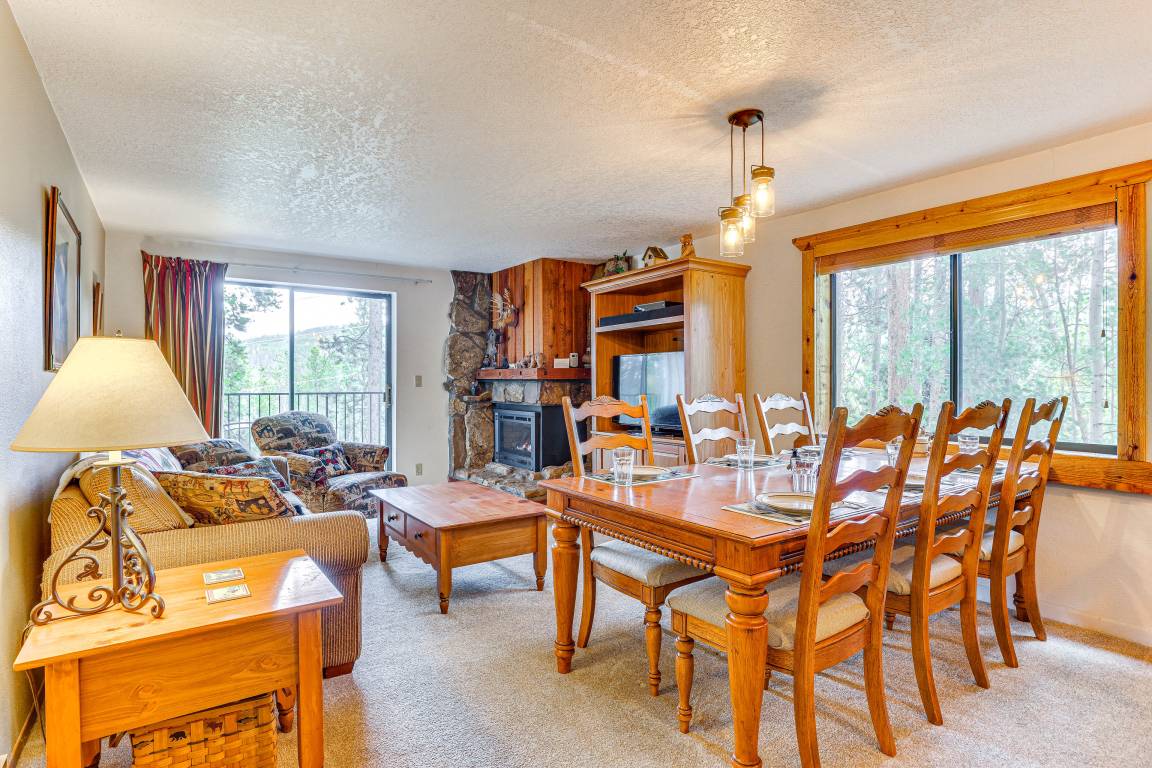 83 M² Apartment ∙ 2 Bedrooms ∙ 7 Guests - Winter Park, CO