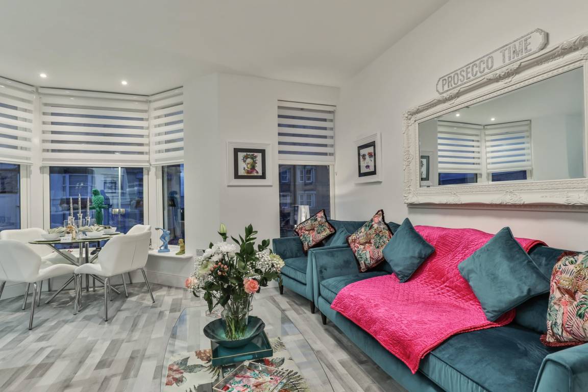 40 M² House ∙ 1 Bedroom ∙ 2 Guests - Scarborough