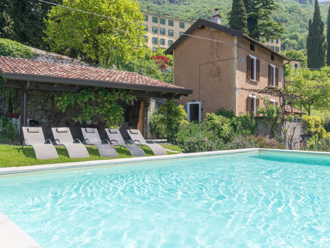 65 M² Casa Vacanza ∙ 2 Camere Da Letto ∙ 6 Ospiti - Dervio