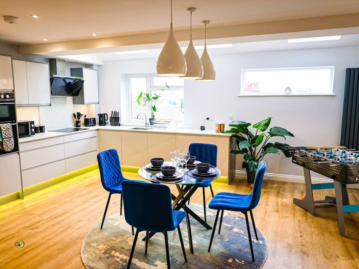 120 M² Casa ∙ 3 Camere Da Letto ∙ 10 Ospiti - Filton