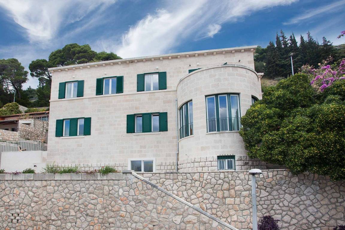 Villa ∙ 5 Bedrooms ∙ 13 Guests - Dubrovnik