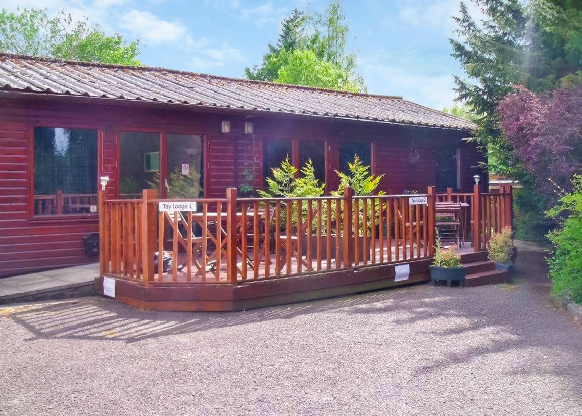 Chalet ∙ 2 Bedrooms ∙ 4 Guests - Fife