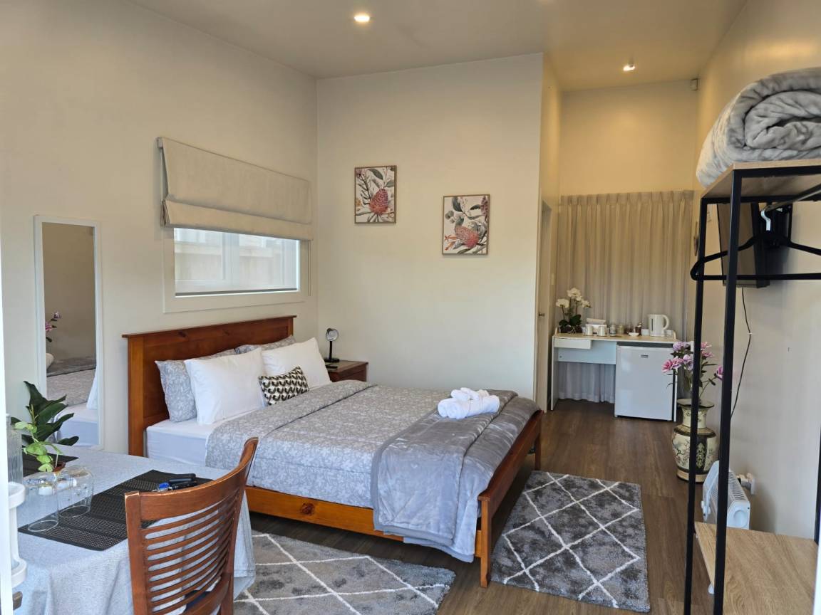 40 M² Studio Flat ∙ 1 Bedroom ∙ 2 Guests - Pukekohe Hill