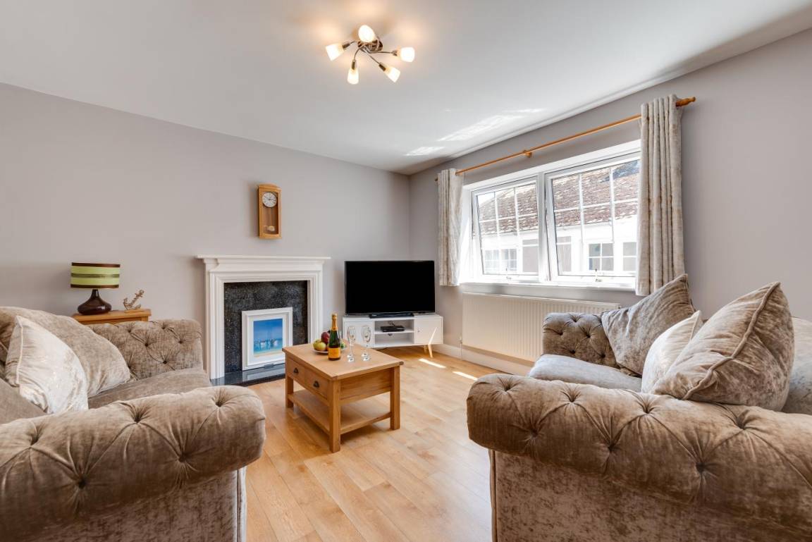 Apartment ∙ 2 Bedrooms ∙ 4 Guests - Fowey