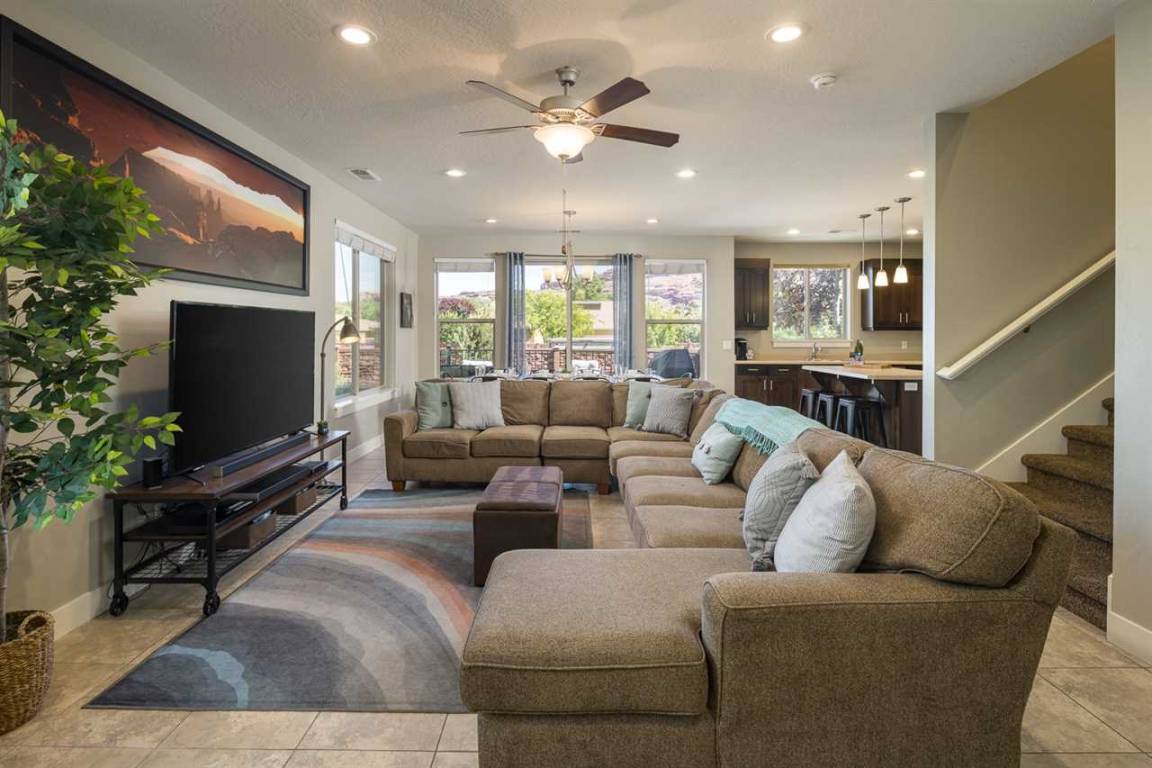 204 M² House ∙ 4 Bedrooms ∙ 17 Guests - Moab, UT