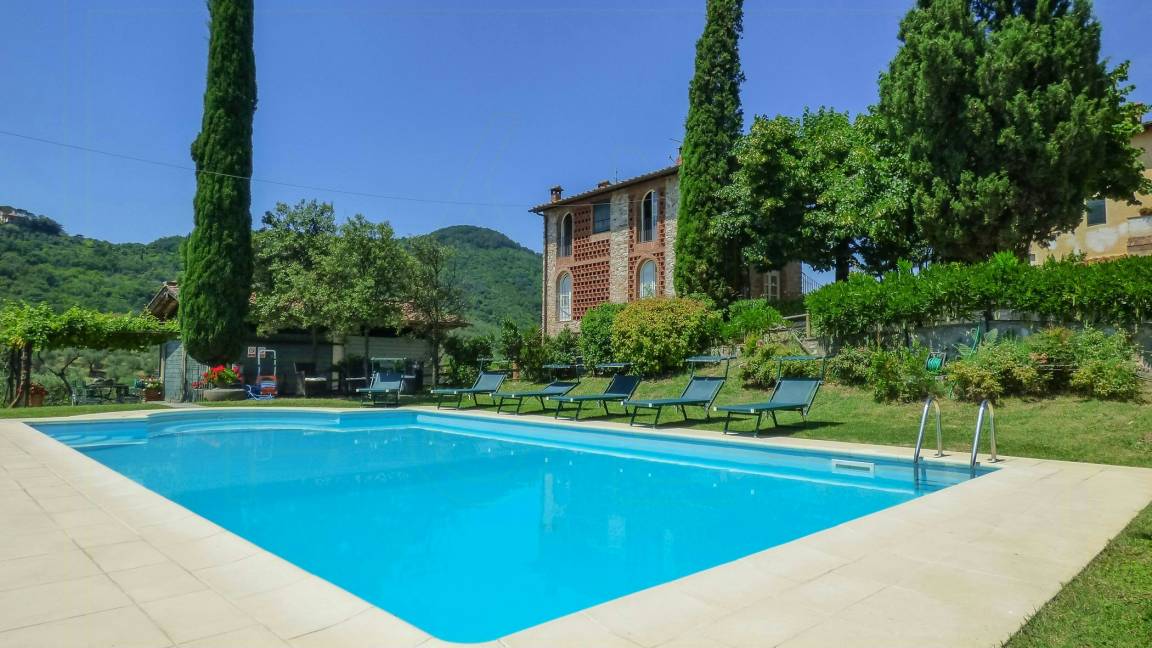 70 M² Apartamento ∙ 2 Quartos ∙ 4 Hóspedes - Lucca