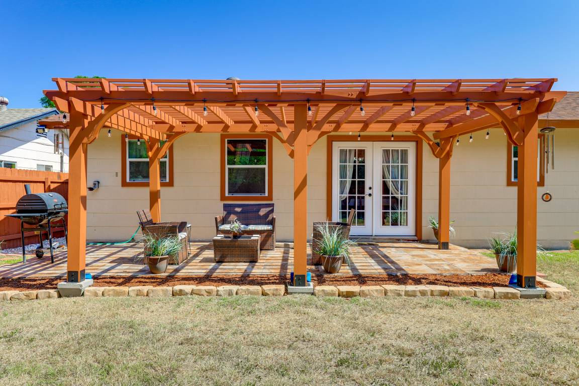 142 M² House ∙ 4 Bedrooms ∙ 8 Guests - Lackland AFB, TX