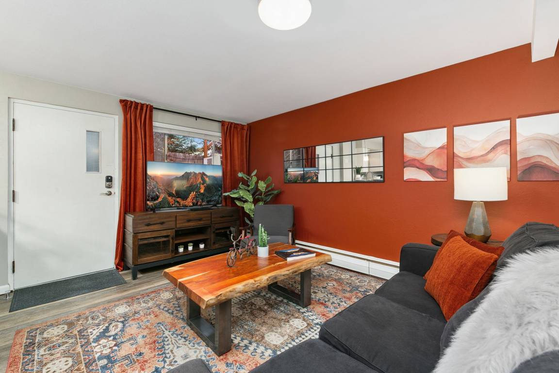 70 M² Condo ∙ 1 Bedroom ∙ 4 Guests - Fort Collins, CO