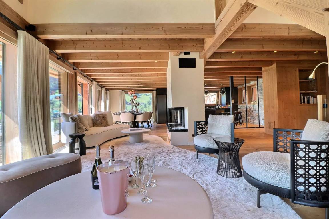 444 M² Chalet ∙ 6 Bedrooms ∙ 12 Guests - Les Gets