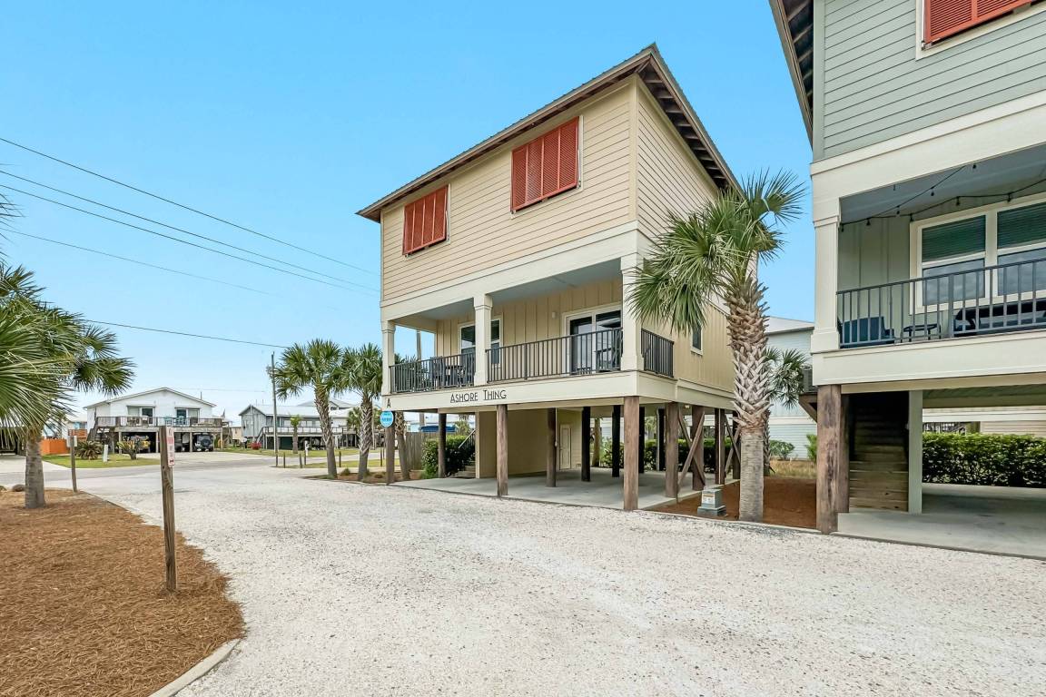 House ∙ 3 Bedrooms ∙ 12 Guests - Gulf Shores, AL