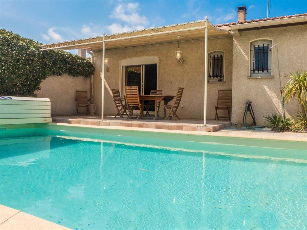 110 M² Maison De Vacances ∙ 2 Chambres ∙ 4 Personnes - Narbonne