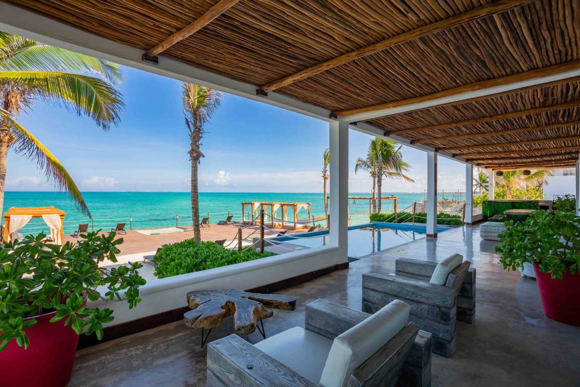 2500 M² Villa ∙ 6 Bedrooms ∙ 16 Guests - Isla Mujeres