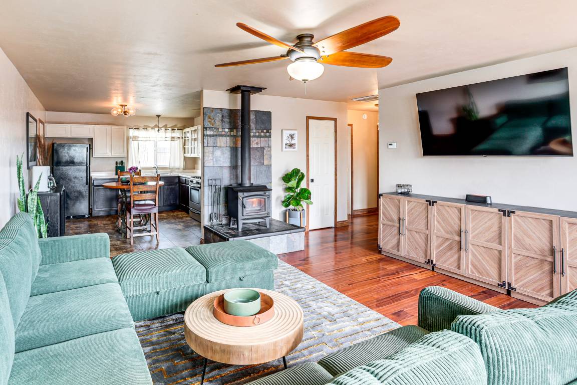 102 M² House ∙ 3 Bedrooms ∙ 5 Guests - Farmington, NM