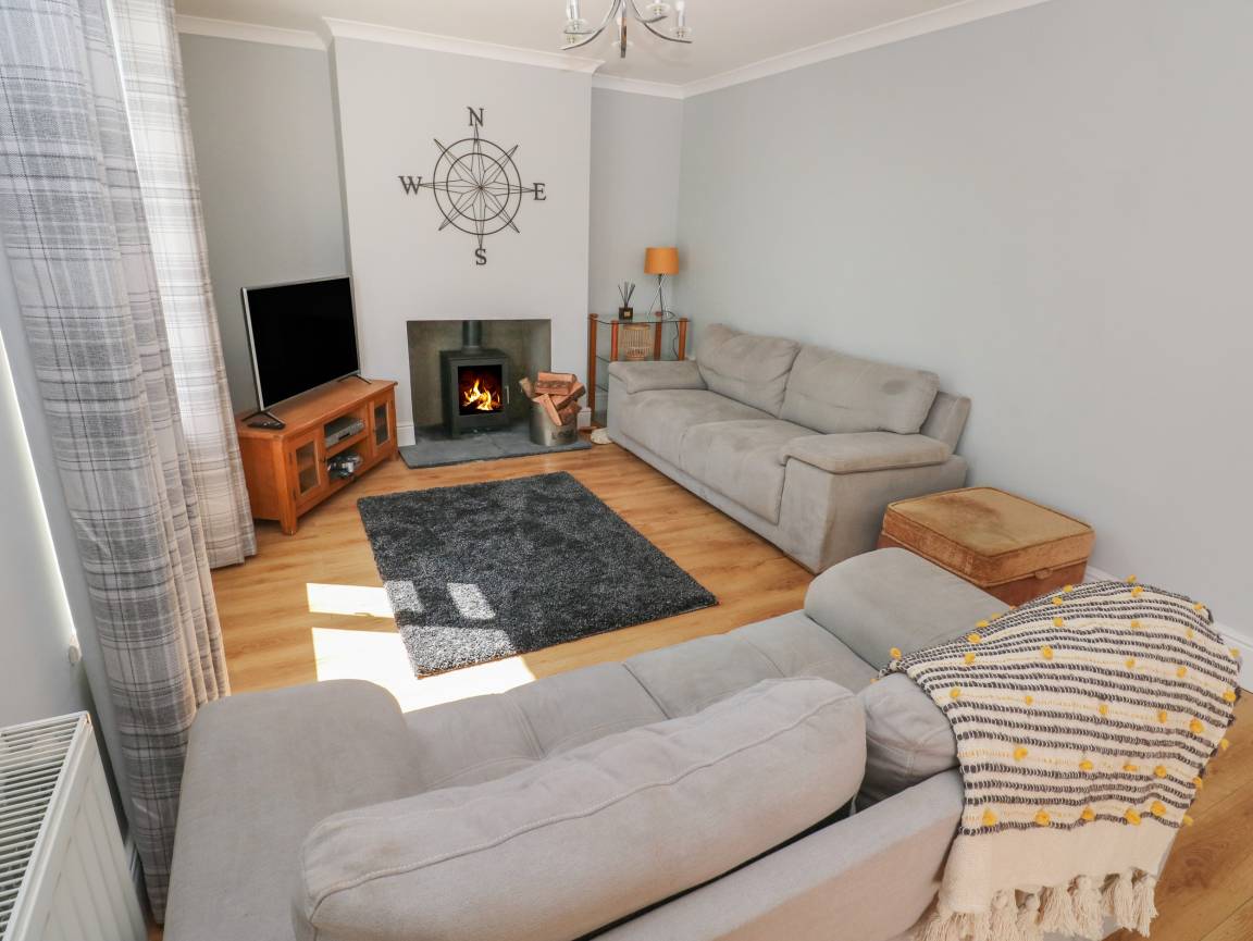 Cottage ∙ 3 Bedrooms ∙ 9 Guests - Port Talbot