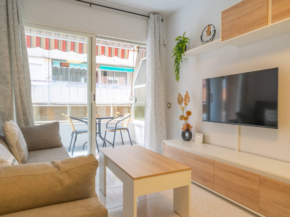 67 M² Apartamento ∙ 3 Habitaciones ∙ 5 Huéspedes - Sant Pol de Mar