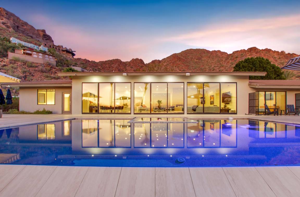 557 M² House ∙ 5 Bedrooms ∙ 18 Guests - Phoenix, AZ