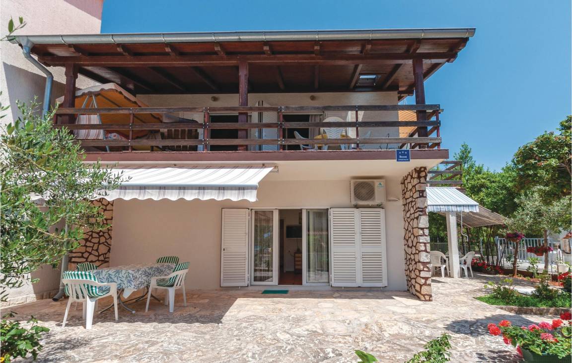 32 M² Ferienwohnung ∙ 2 Schlafzimmer ∙ 4 Gäste - Šibenik