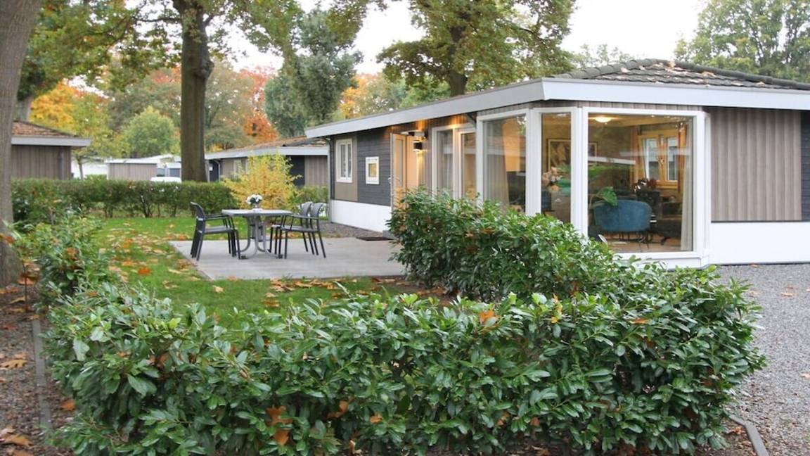 65 M² Maison De Vacances ∙ 2 Chambres ∙ 4 Personnes - Roermond