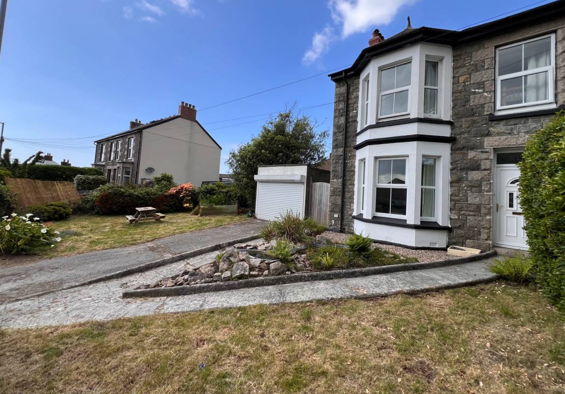40 M² House ∙ 3 Bedrooms ∙ 6 Guests - Portreath