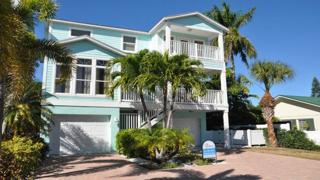 172 M² House ∙ 4 Bedrooms ∙ 8 Guests - Holmes Beach, FL