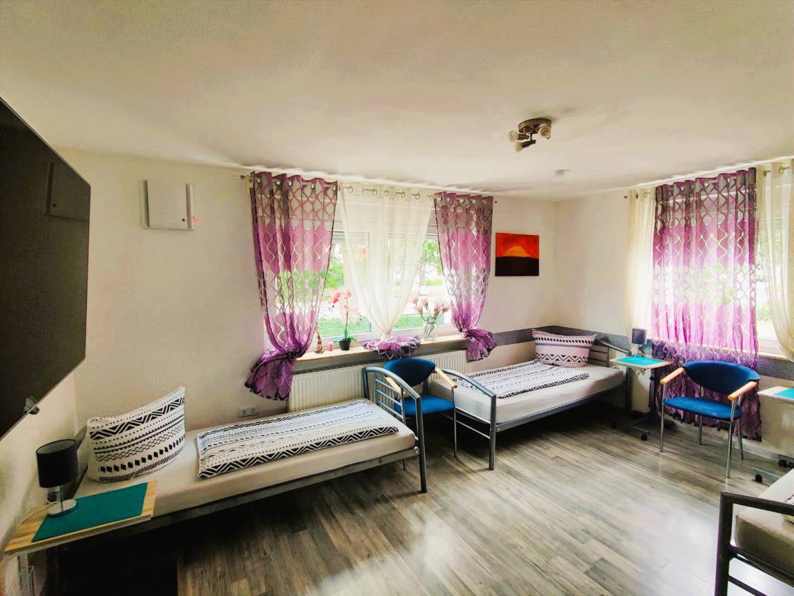 60 M² Condo ∙ 2 Bedrooms ∙ 6 Guests - Laupheim