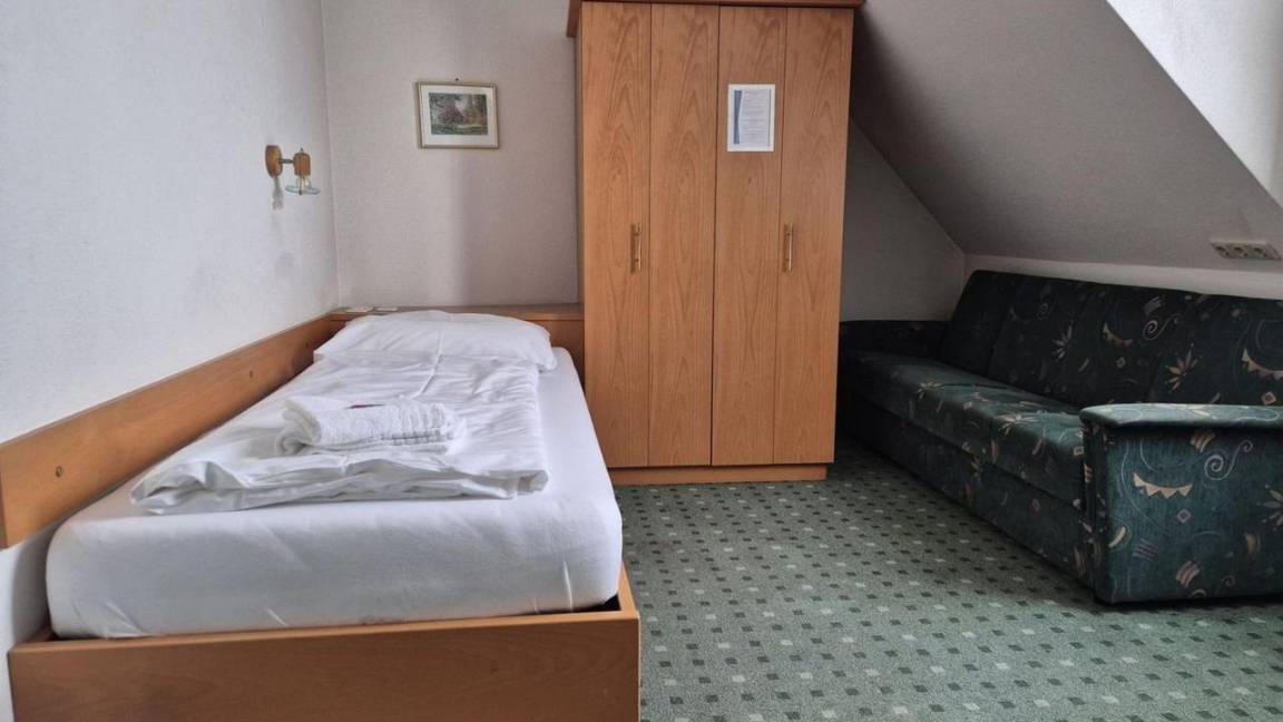 18 M² Hotel ∙ 1 Guest - Saint Pölten