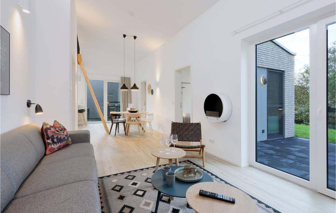 84 M² Ferienhaus ∙ 2 Schlafzimmer ∙ 6 Gäste - Lembruch