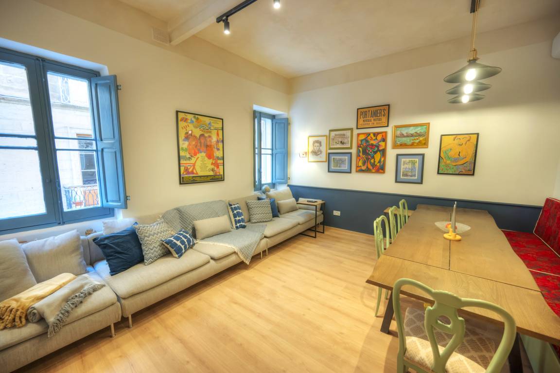 100 M² Appartement ∙ 4 Chambres ∙ 8 Personnes - La Valette