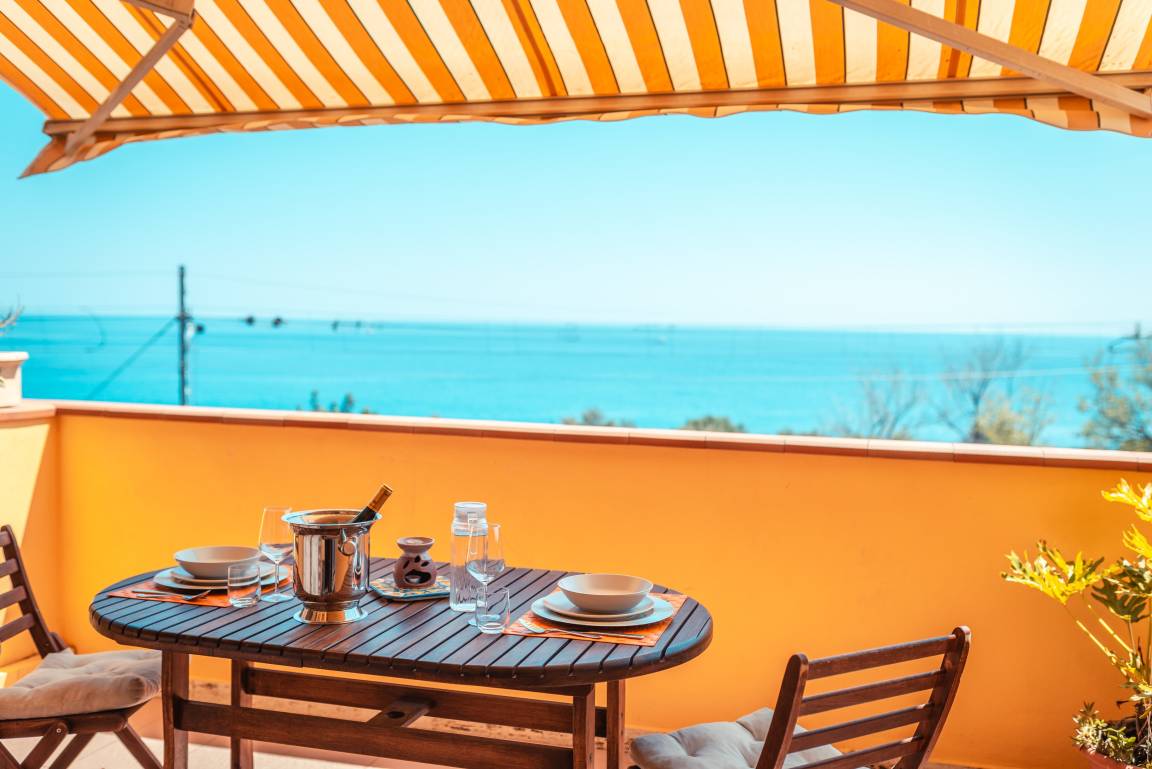 80 M² Appartamento ∙ 2 Camere Da Letto ∙ 4 Ospiti - Letojanni
